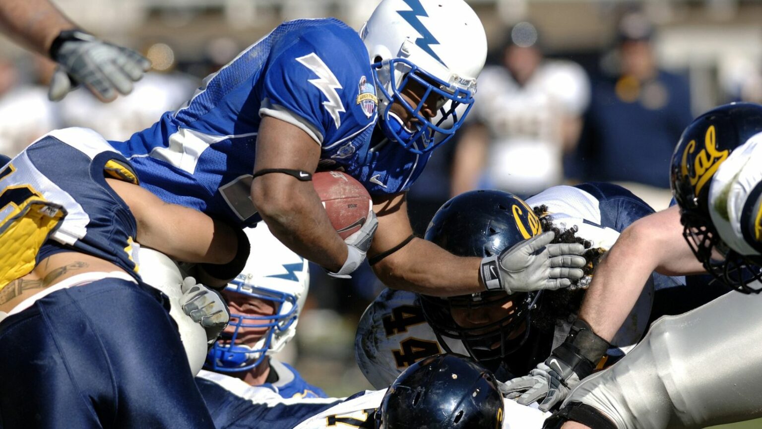 Inside the Huddle: Tactical Advantages of a Football Play Calling ...
